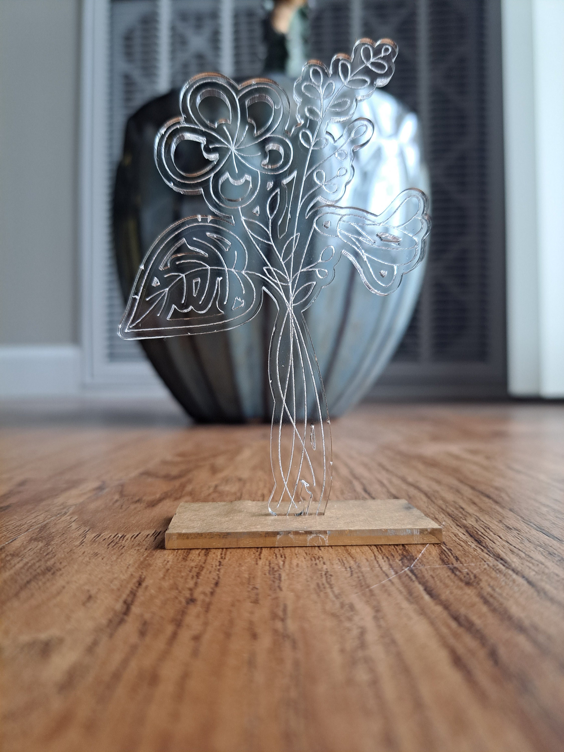 4 Tall Laser Cut Cast Acrylic Bouquets With Stands - Etsy