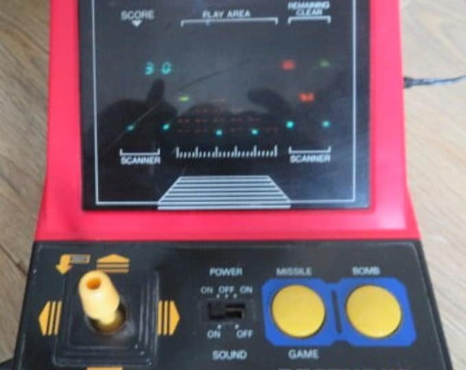 Defender Hand Held Arcade Machine. - Etsy