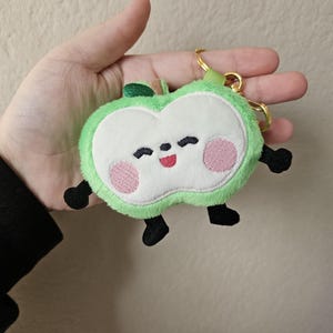 1 PC Caleb Sunny Apple Keychain Plush Charm [handmade] - Etsy
