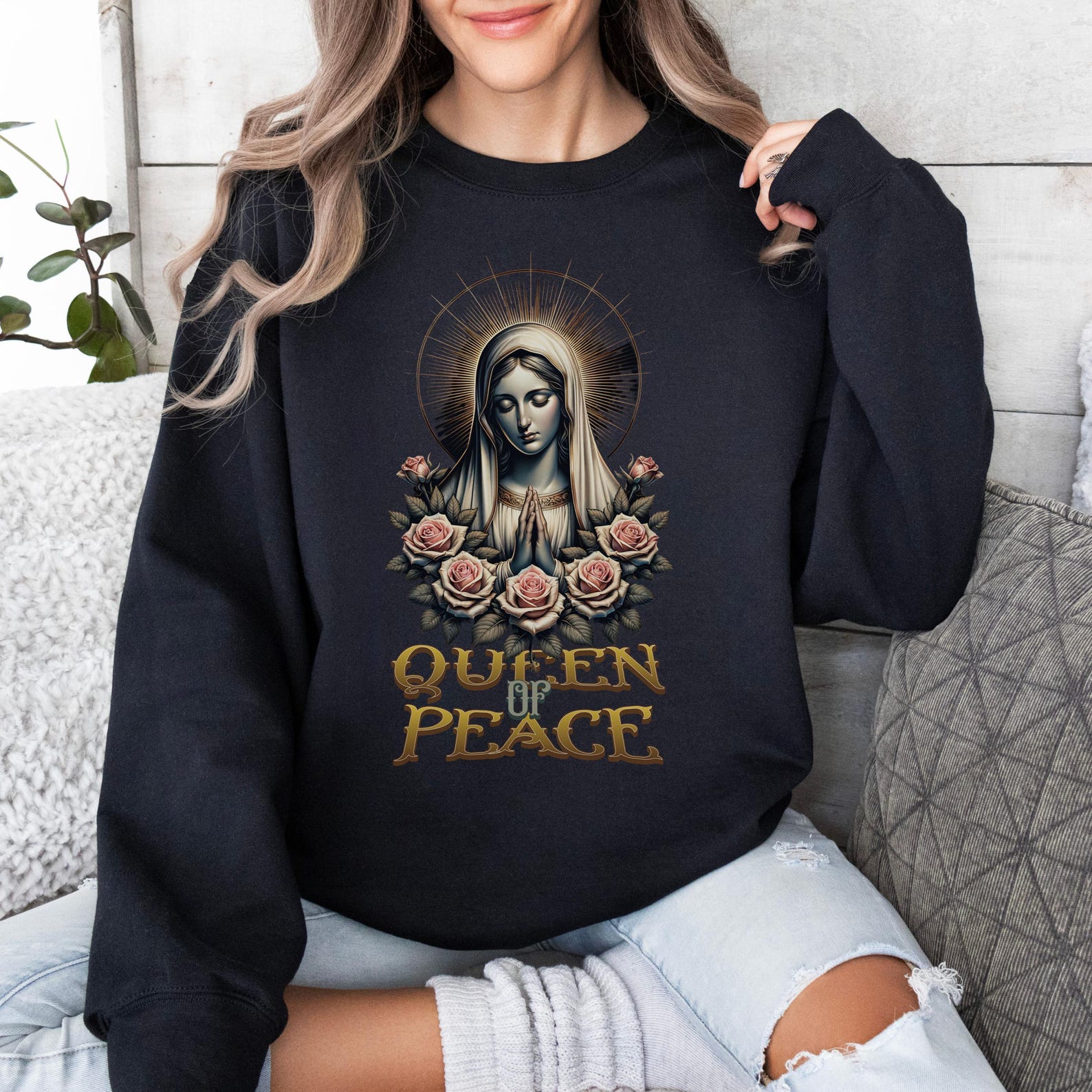 Queen of Peace, Beautiful Blessed Mother Virgin Mary Crewneck, Our Lady ...