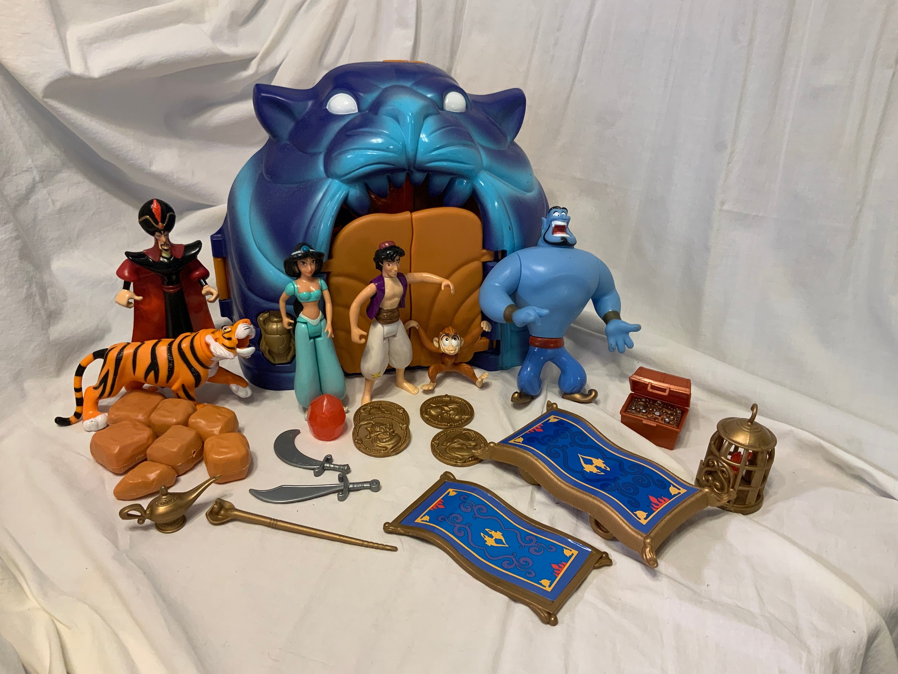 Aladdin Cave Of Wonders