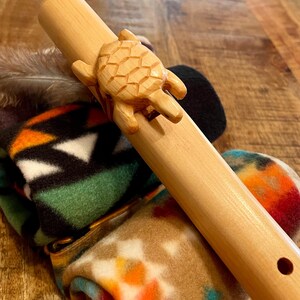 Jonah Thompson Native American EAGLE Flute With Fleece Flute Bag - Etsy