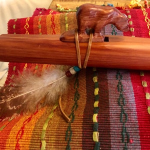 Jonah Thompson Native American BEAR Flute With Fleece Flute Bag - Etsy