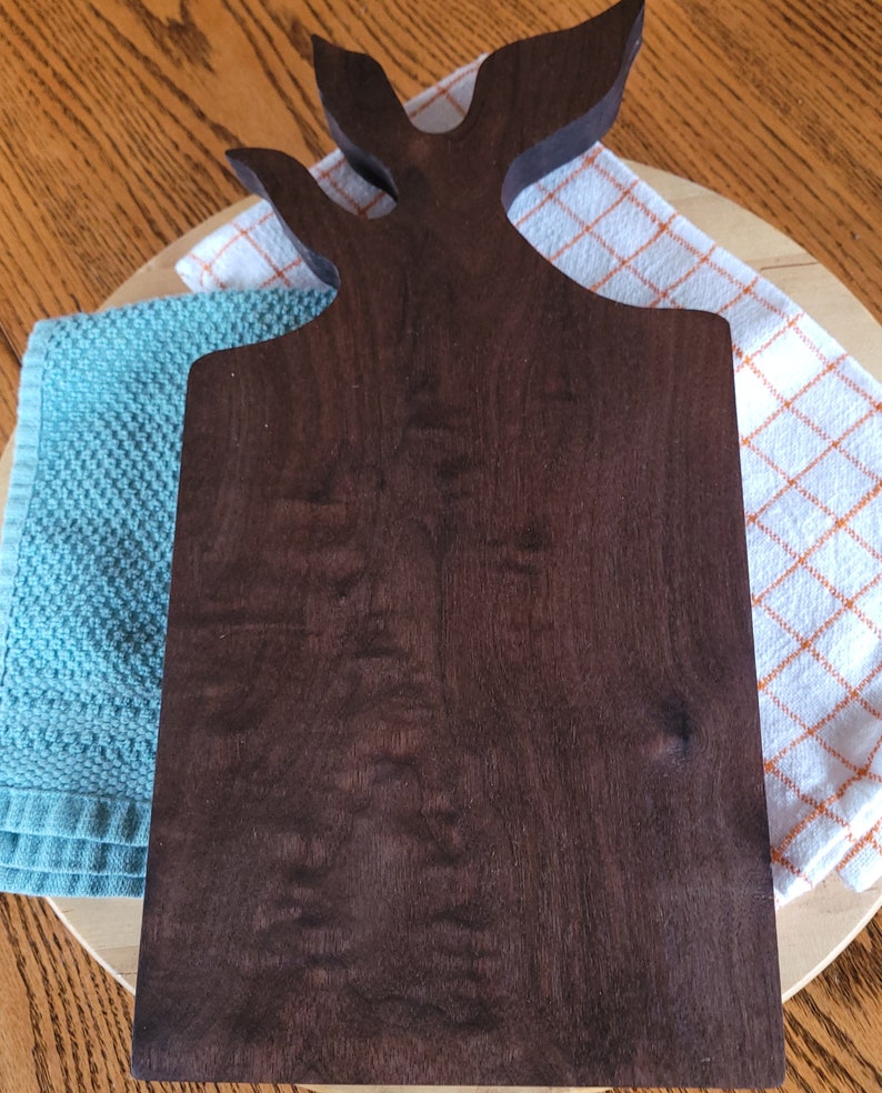 Handcrafted Walnut Solid Wood Cutting Board With Leaf Handle Design ...