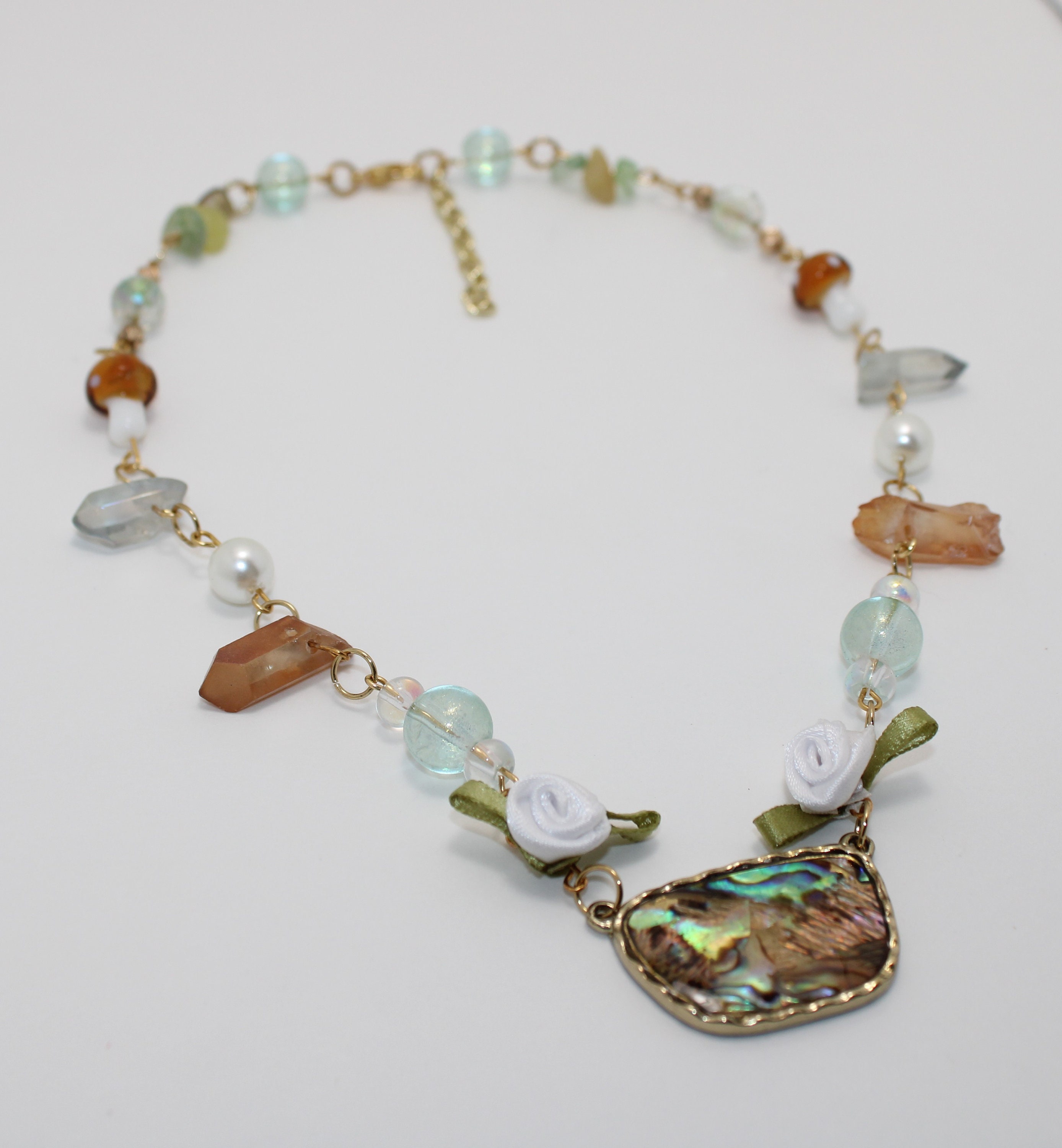 Rose Garden Fairy Handmade Beaded Gold Necklace (fairycore Jewelry ...