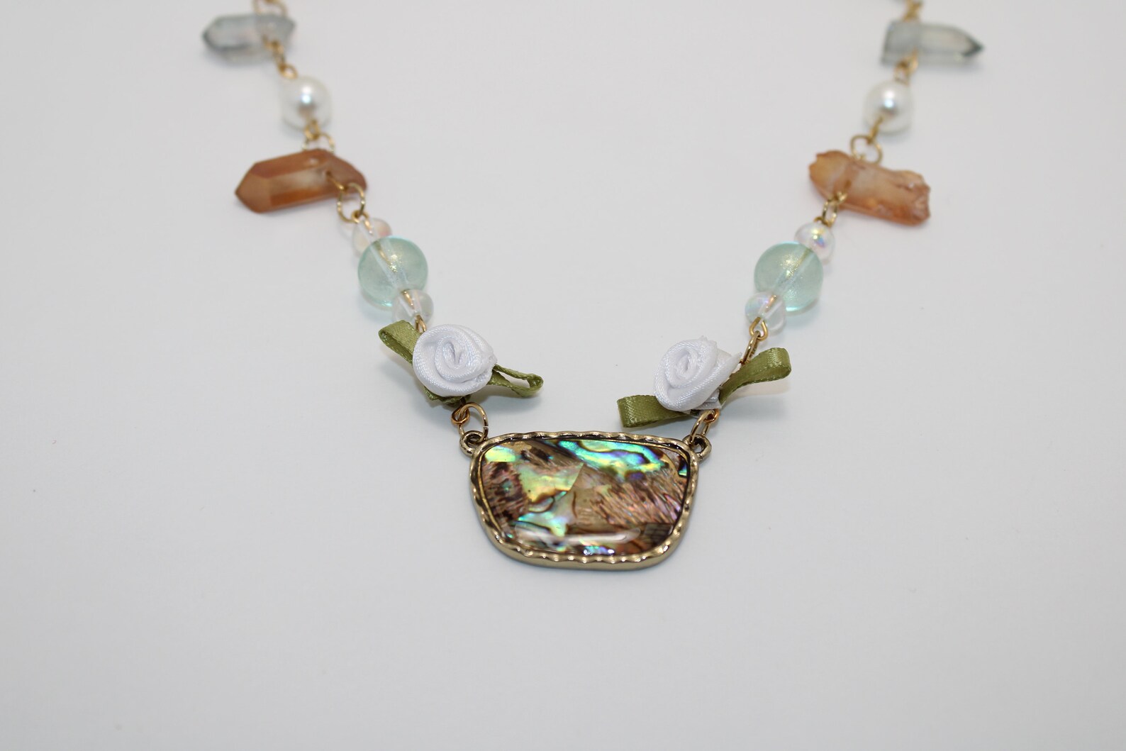 Rose Garden Fairy Handmade Beaded Gold Necklace (fairycore Jewelry ...