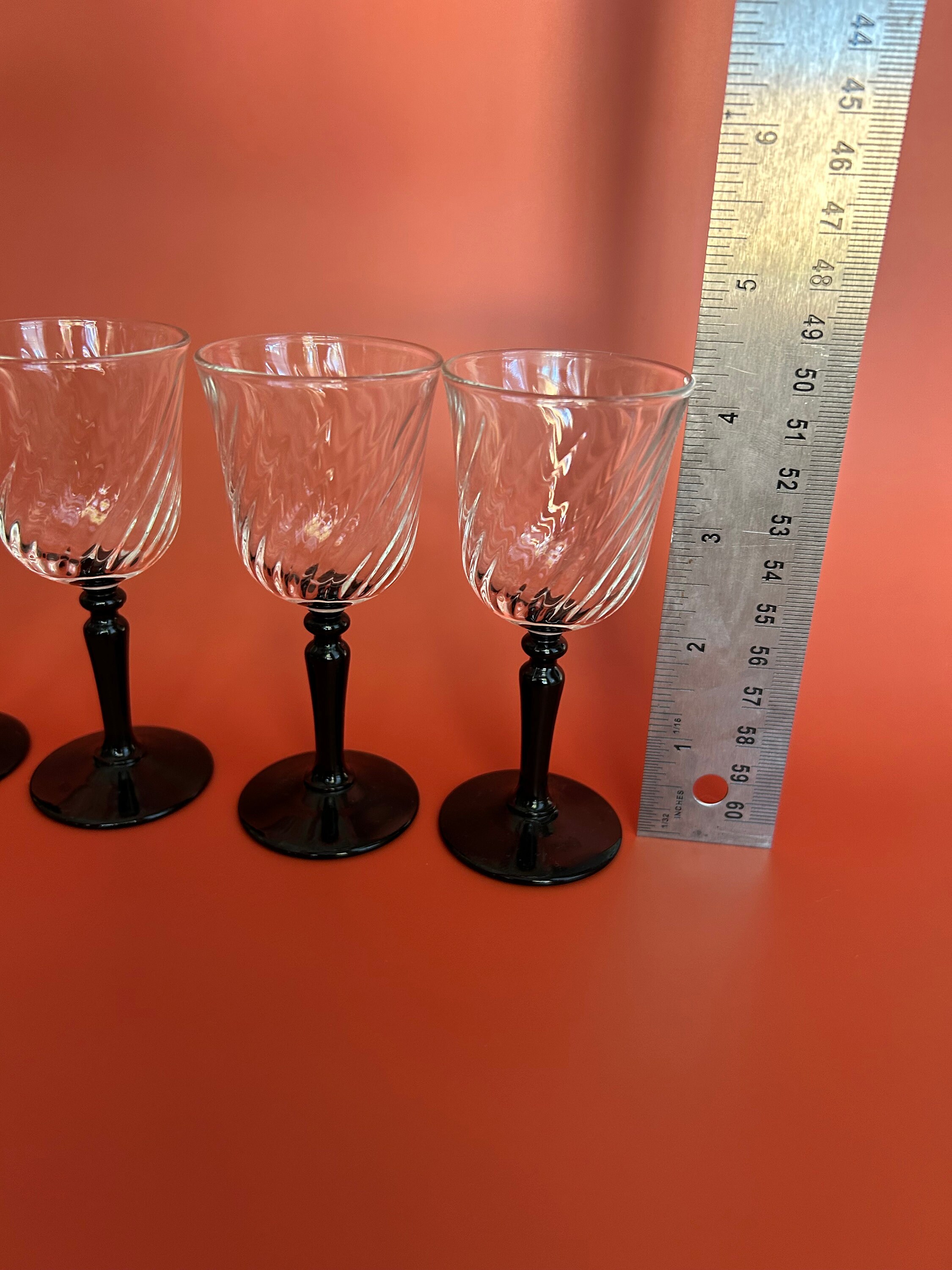 Vintage France Luminarc Swirl Glasses Set of 5 Onyx Design Clear Glass ...