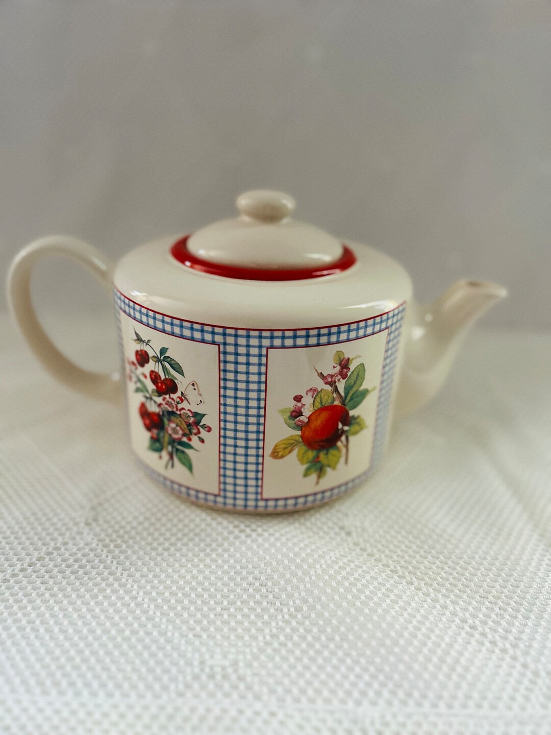 Hawthorne Manor Hallmark Design Collections Ceramic Teapot Fruit/floral ...