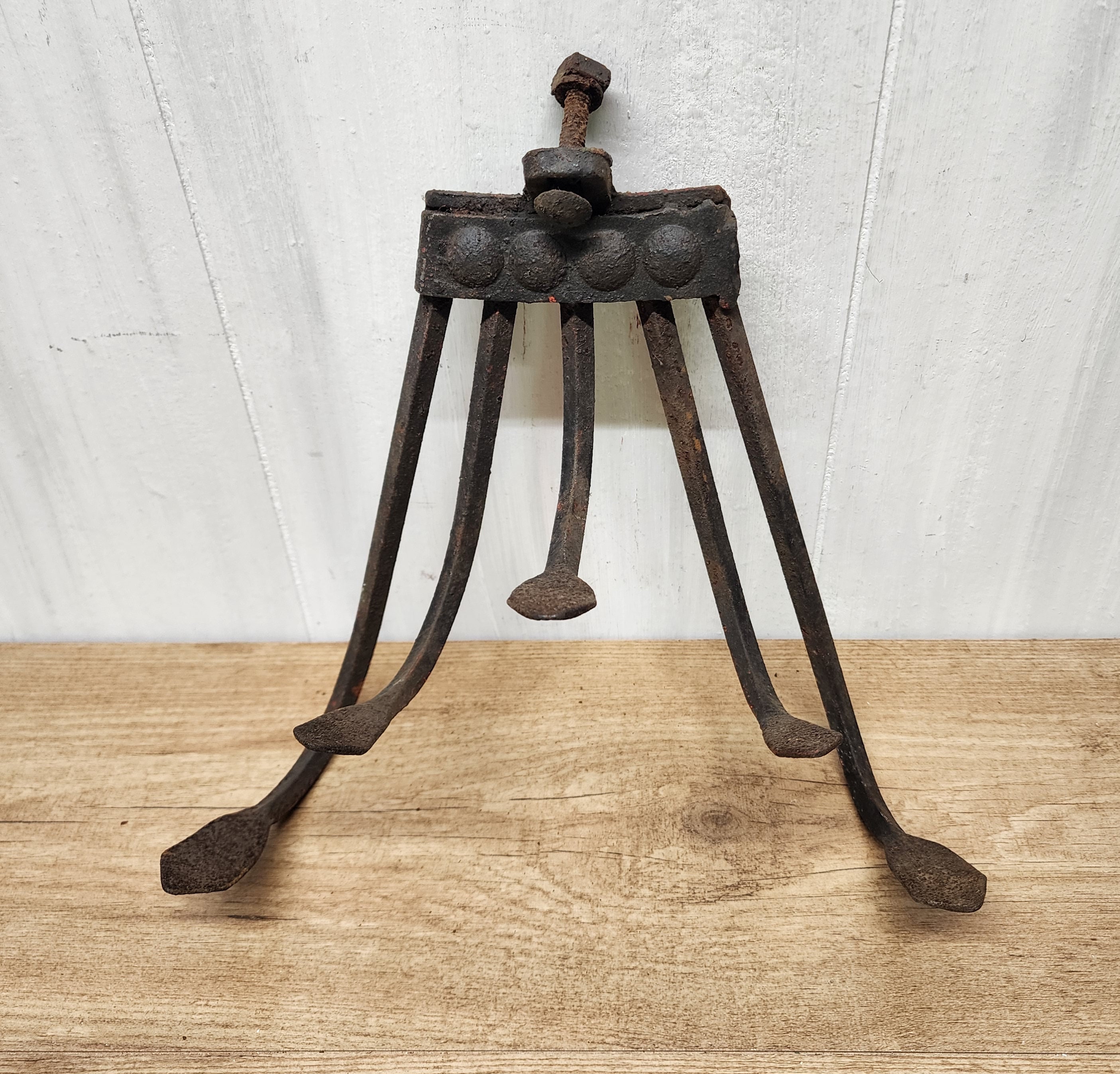 Vintage Decor 5 Tine Cultivator Rake Tool Primitive Hooks for Kitchen ...