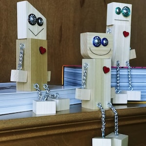 Wooden Robot Toys - Handmade Fun! - Set of 3 - Minerd Design - Etsy
