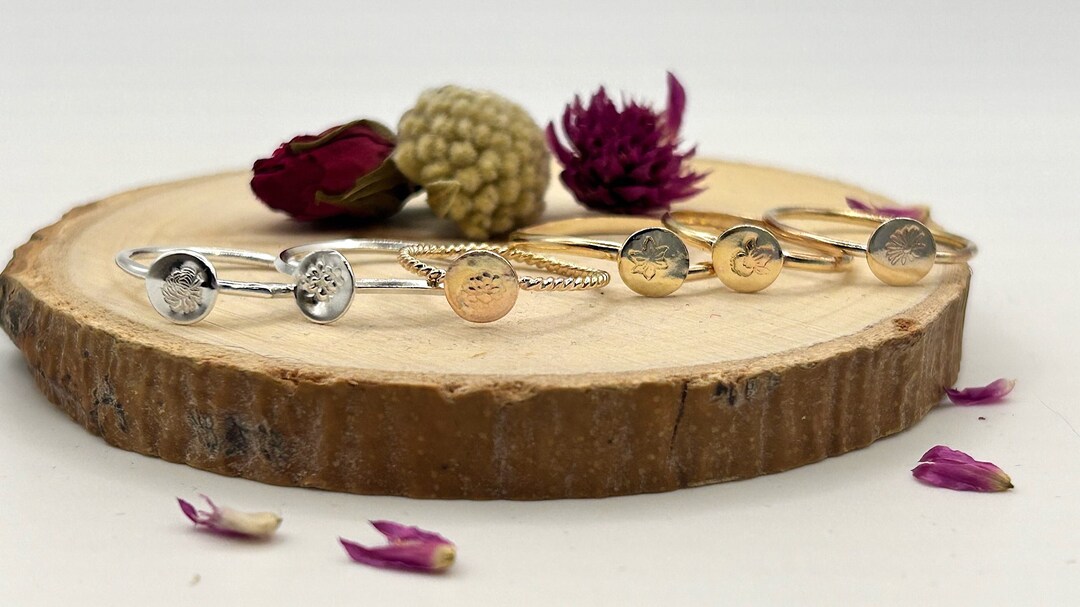 Custom Flower Ring, Birth Month Ring, Birth Flower Ring, Mother's Day ...