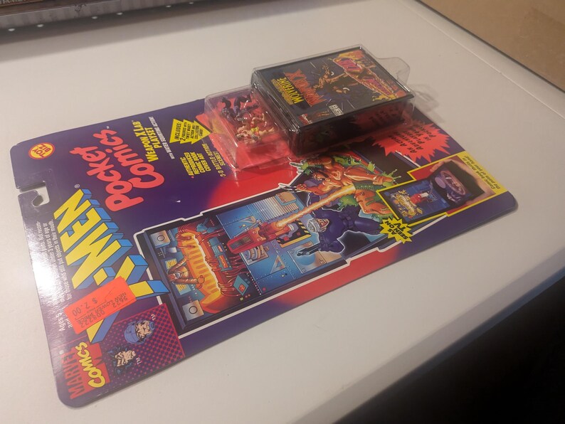 MOC X-men Pocket Comics Weapon X Lab Playset With Water Squirting ...