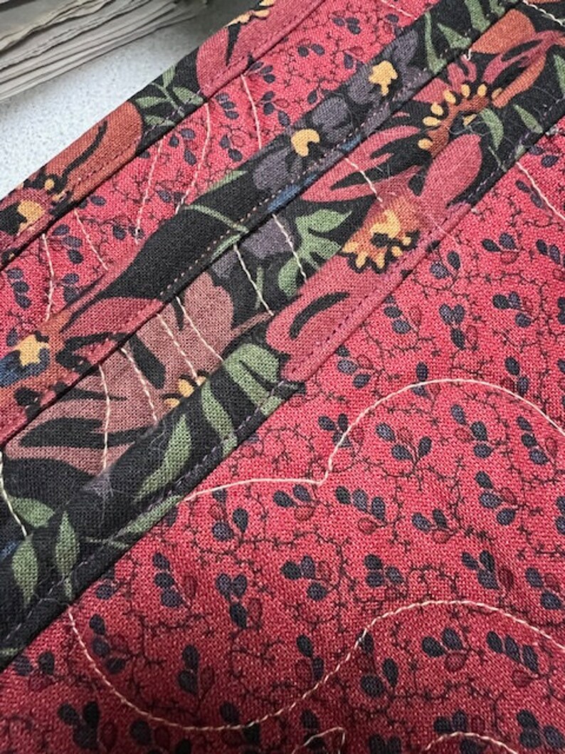 Thimbleberry Quilt / Thimbleberry Fabric and Pattern / Queen Size Quilt ...