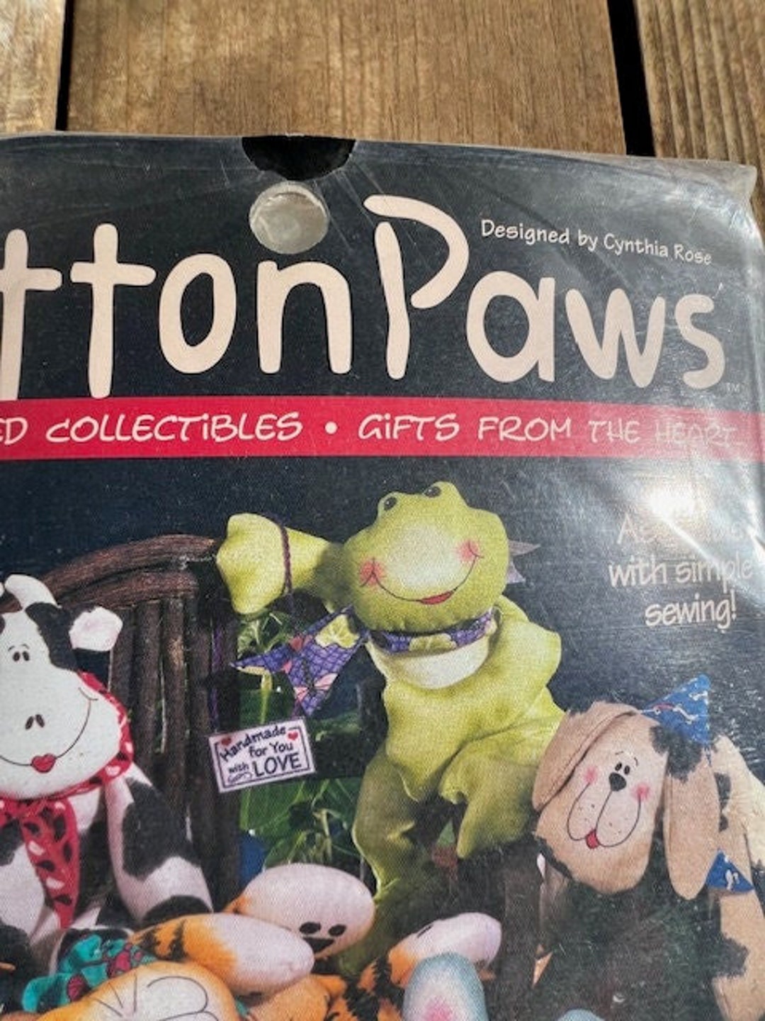 Dimensions Bud the Frog Craft Kit Create Your Own Adorable Plush ...