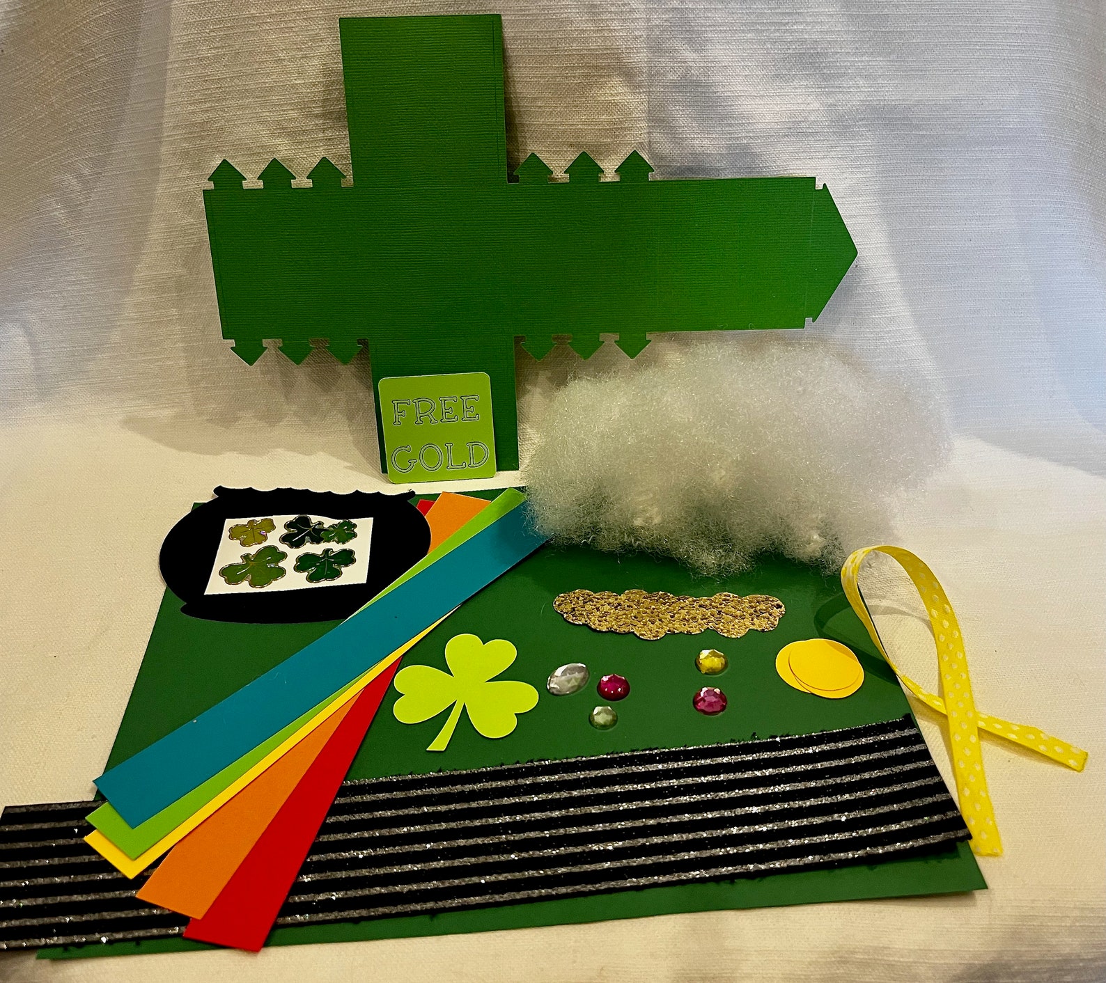 Leprechaun Trap Kit: St. Patrick's Day Class Activity - Teacher Pack ...