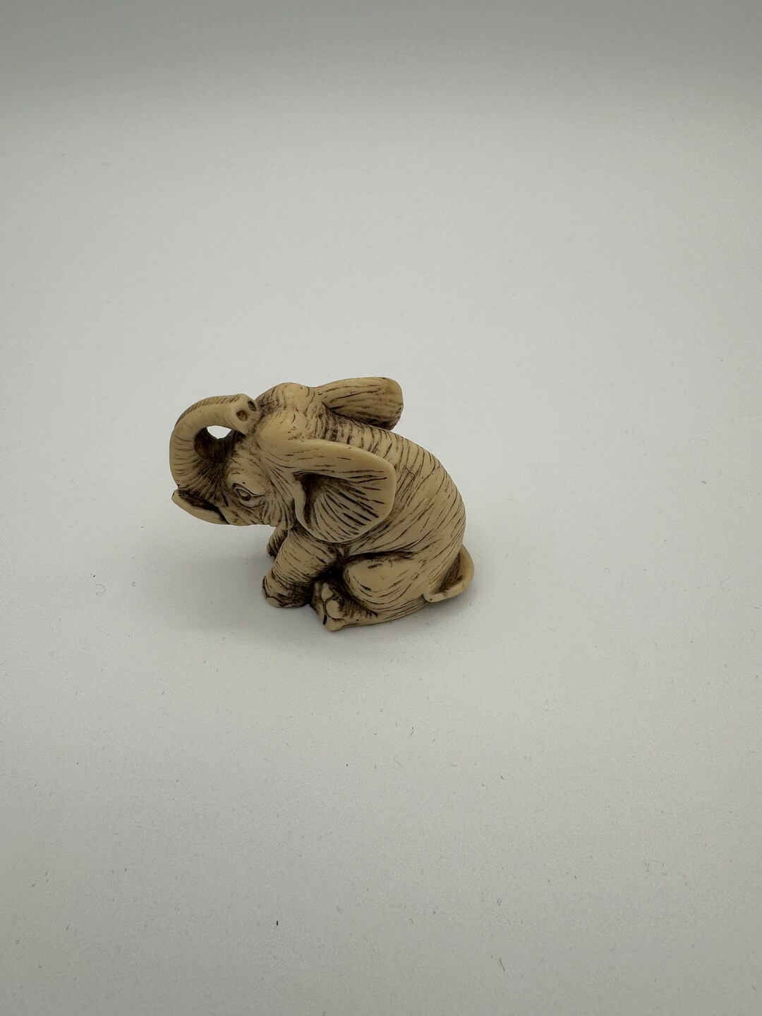 Elephant Faux Ivory Wony LTD Italy - Etsy