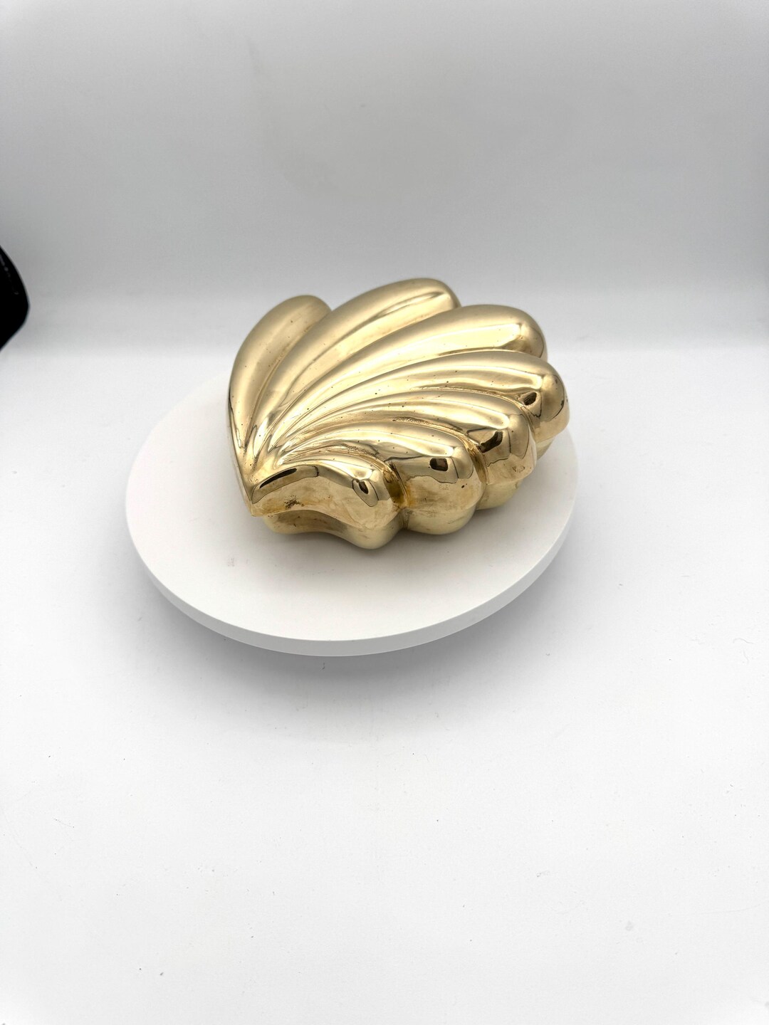Vintage Brass Seashell Trinket Box Made in Korea | Nautical Jewelry Box ...