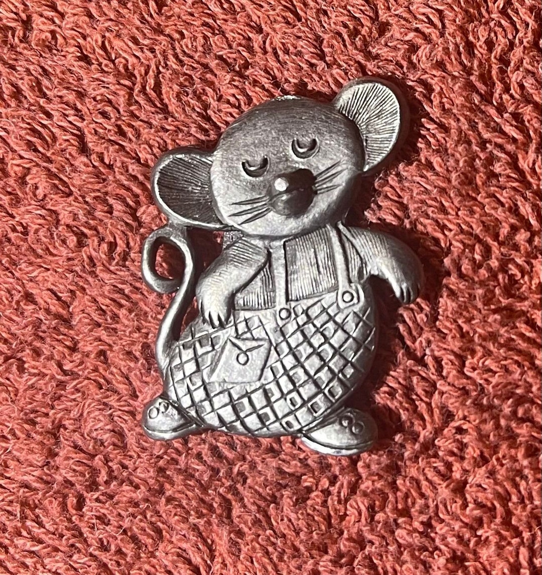 Vintage Torino Pewter Mouse in Overalls Refrigerator Magnet - Etsy