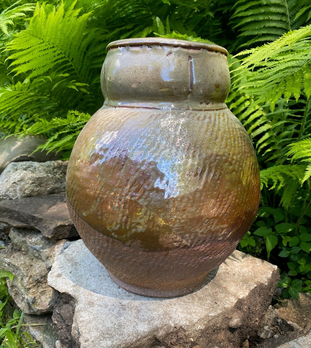 Large Wheel-thrown Ceramic Vase - Etsy