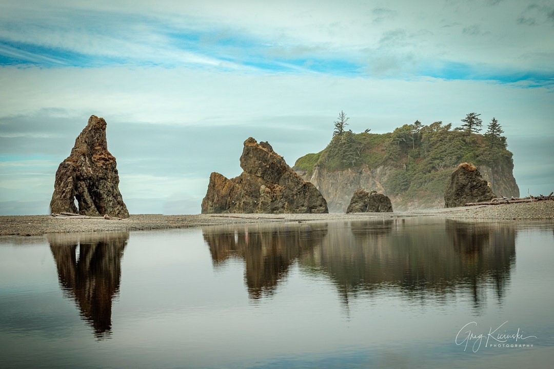 Sea Stacks Ruby Beach Olympic National Park Washington Reflection in ...