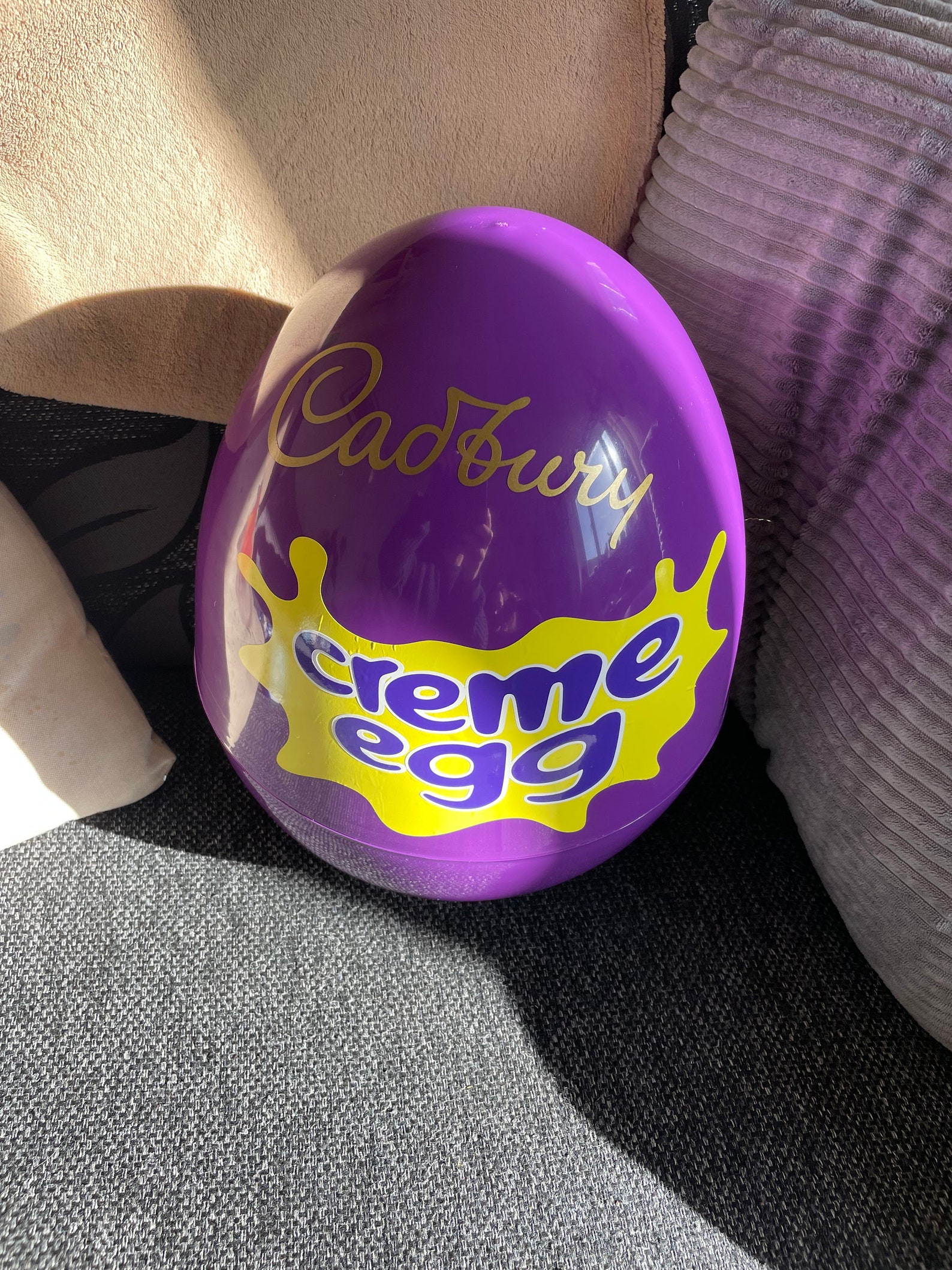 Cadbury Creme Egg -digital Svg and Png File for Cricut - Split and ...