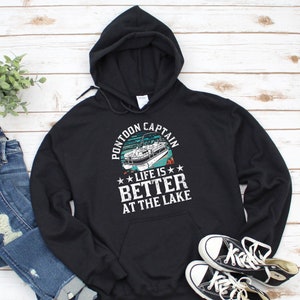 Pontoon Captain Captoon Crew Motor Boating Tritoon Boat Boater Lake ...