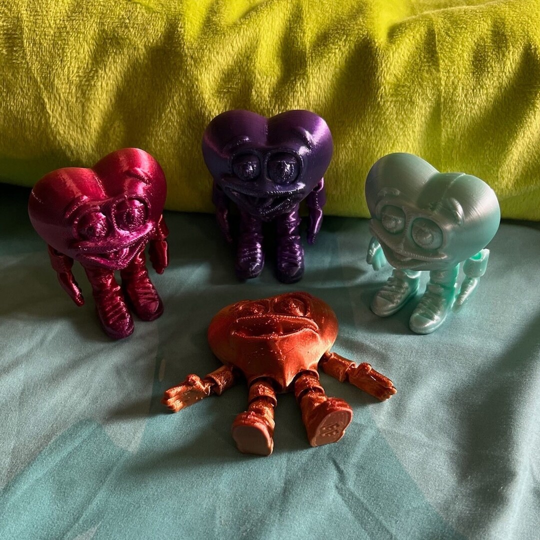 Love Struck Heart Articulated Figure - Etsy