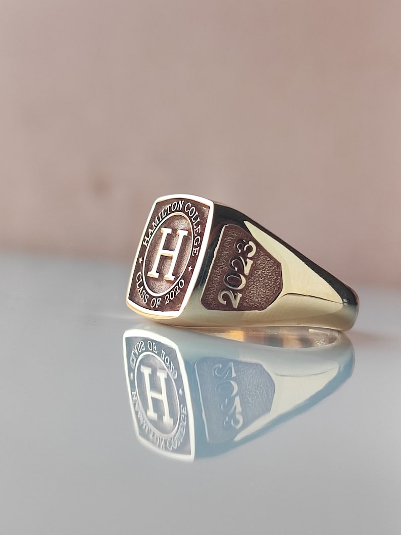 Custom Gold College Class Rings, Class Ring, Gold Graduation Rings ...