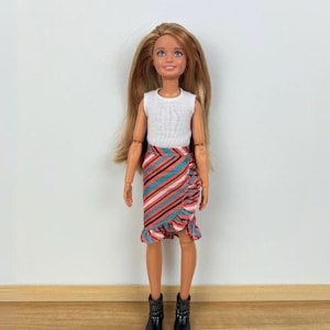 Ashley Modified / Posable Youth 2010s Era Stacie face Creatable World ...