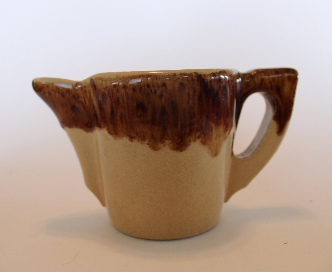 R.R.P. Co, Large Creamer / Small Jug, Two-tone Pottery - Etsy