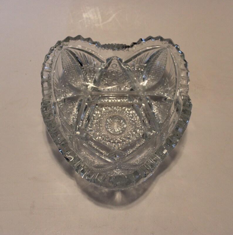 Imperial Glass EAPG Sawtooth Heart-shaped Dish 5.75" X 6", Very Ornate ...