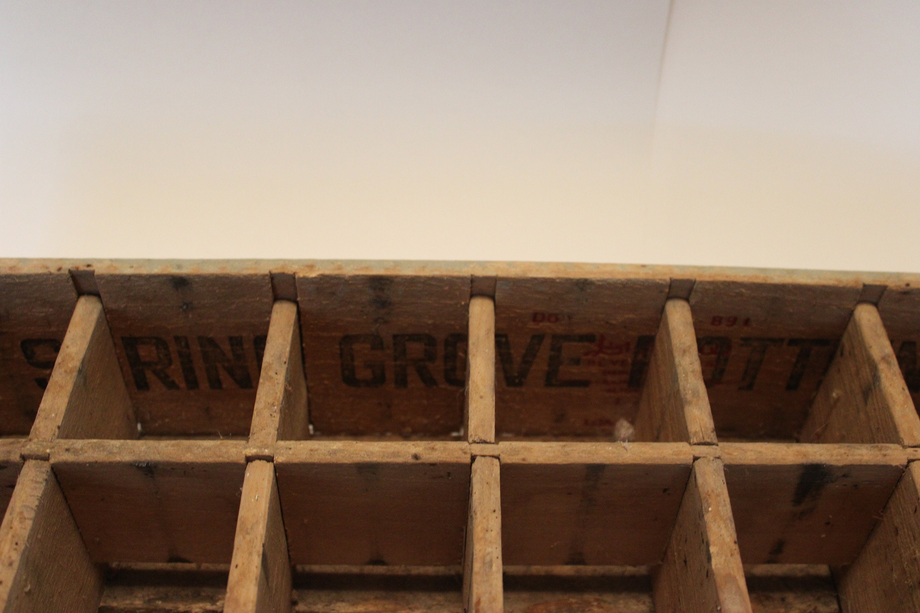 Spring Grove Bottling Co. Bottle Crate, Good Condition, Rack Still ...
