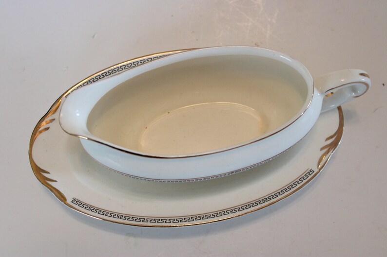 Gravy Boat Complete With Gorgeous Saucer, Pope Gossner China, St. Paul ...