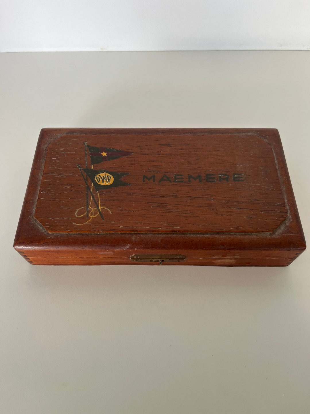 Vintage Wooden Cigar Box/dwp Maemere/rare/rustic & Distressed/vintage ...