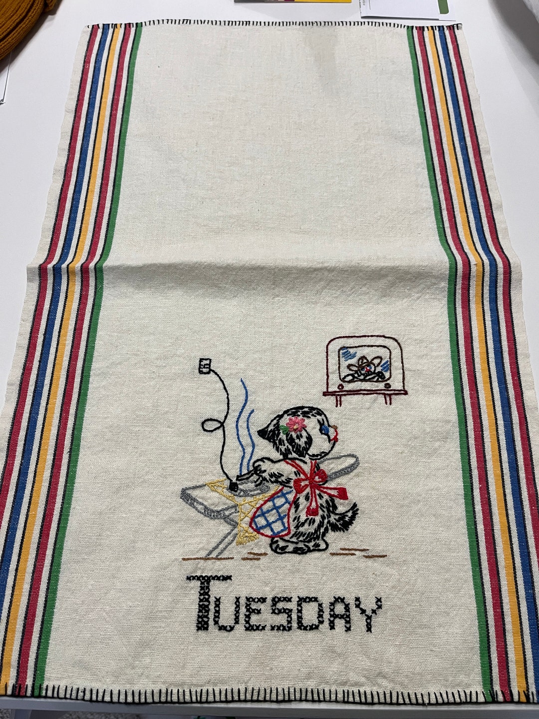 Vintage Days of the Week Tea Towels/hand Embroidered/1950s Kitchen ...