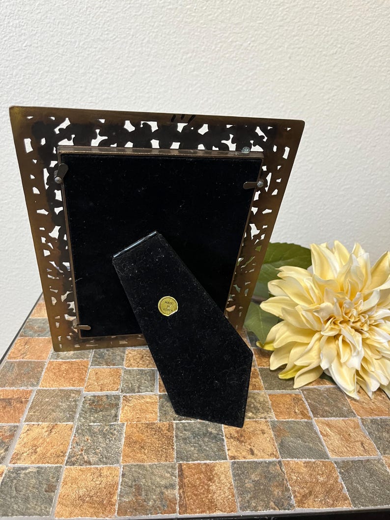 Picture Frame Brass Gold Toned Metal Frame Floral Design Desktop Gold ...