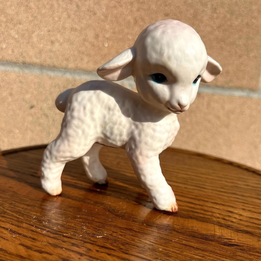 Fenton Lamb Figurine Little Lamb Figure Vintage Fenton White Lamb Cute ...