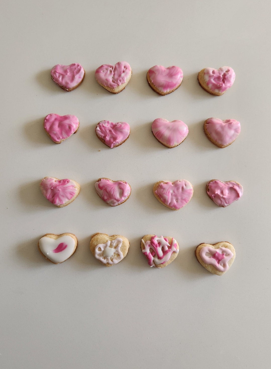 Mini Heart Cookies Valentines Day. Valentine's Day Heart Cookie Favors ...