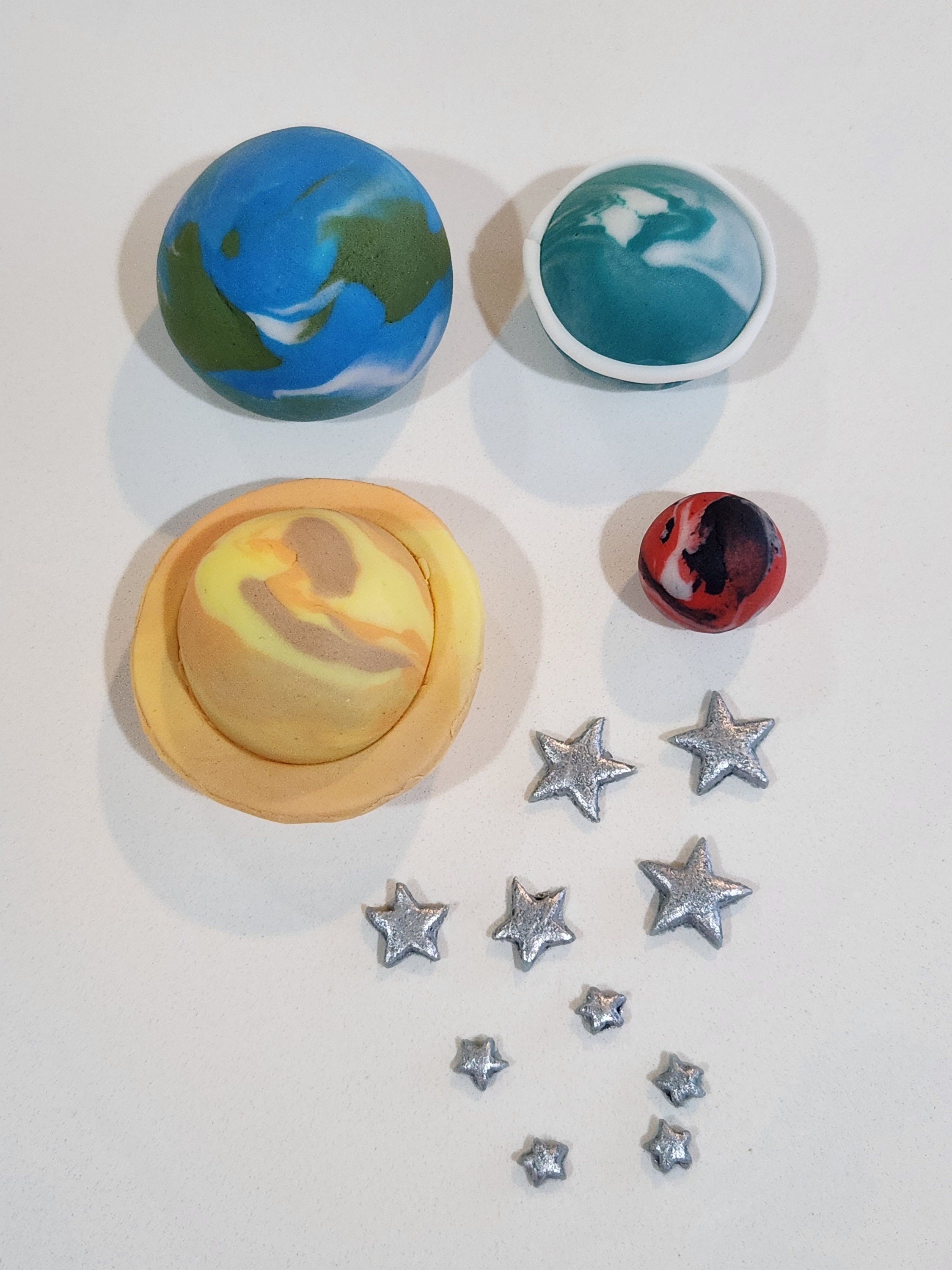 Astronaut and Rocketship Fondant Cake Topper, Space Party, Astronaut ...