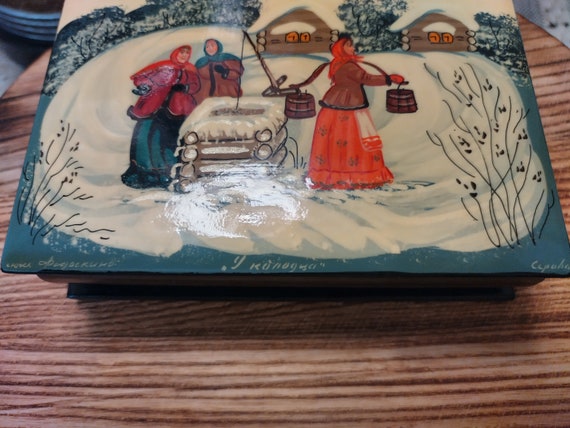 Russian Lacquer Miniatures from Fedoskino Village - Gem