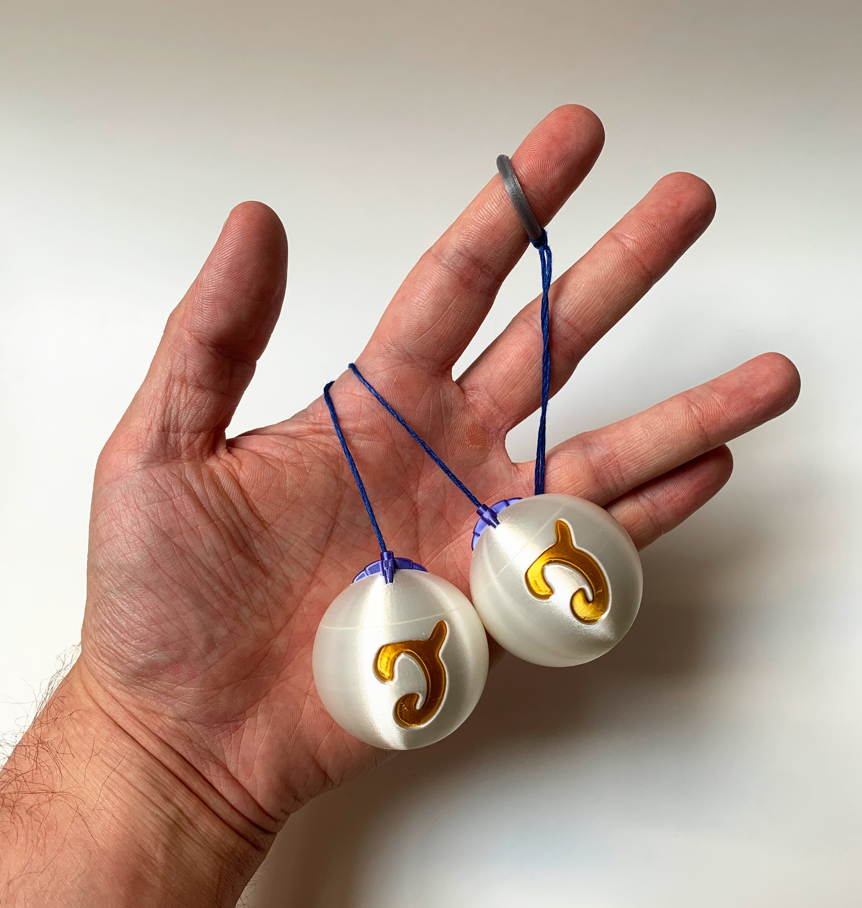 3d-printed J Initialed Clackers for Cosplayers - Etsy