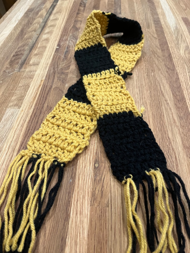 Custom Hogwarts House Scarf - Etsy