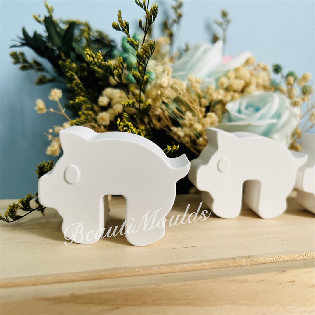 4 in 1 Mini Pig Molds Set , Cute Animal for Attach Tray Decoration ...