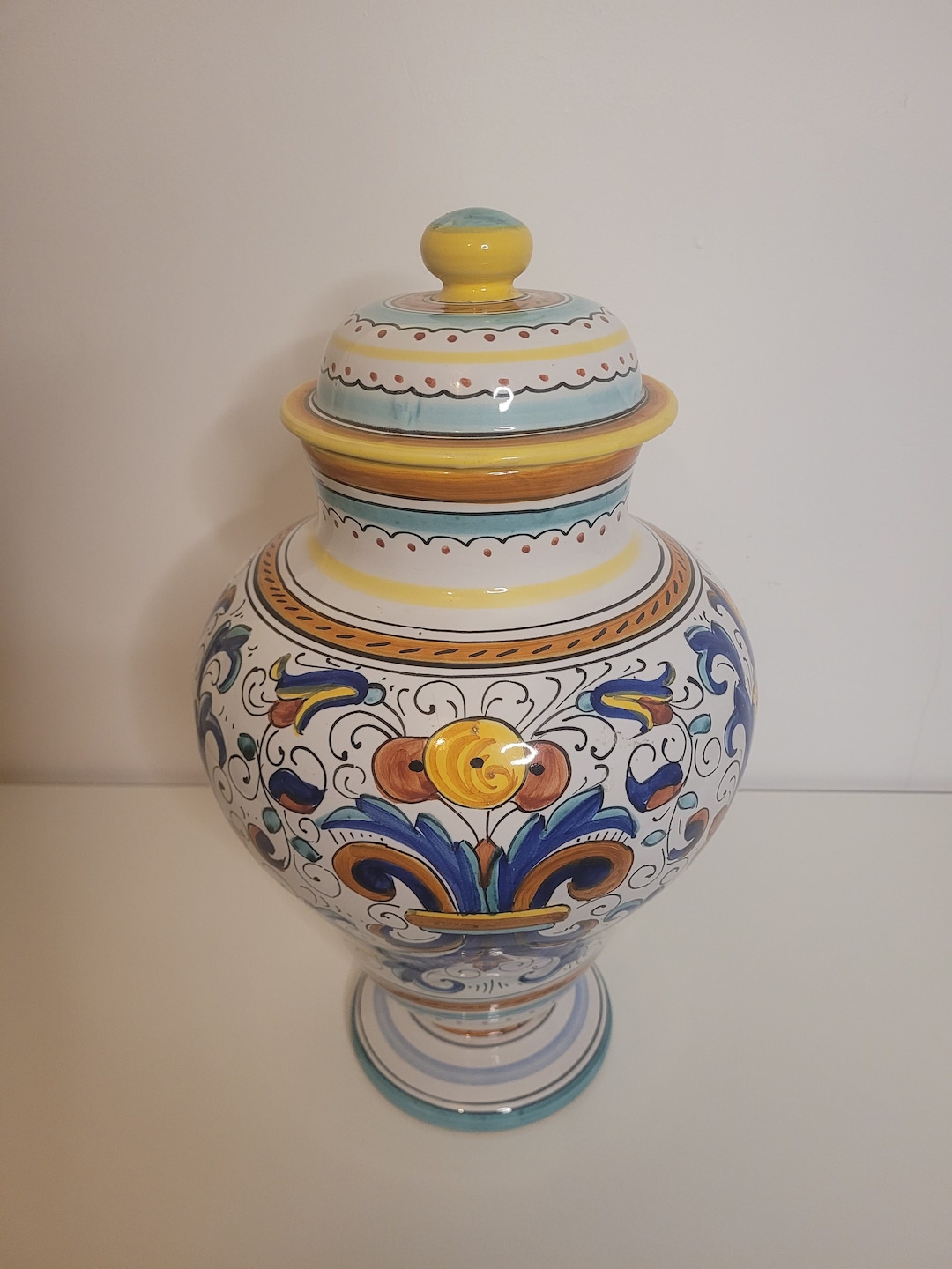 Italian ARS Deruta Vase Heigth 37 Cm With Lit On. - Etsy