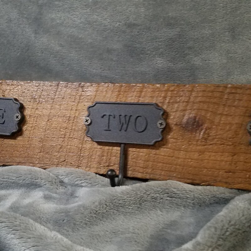 Numbered Hooks - Etsy