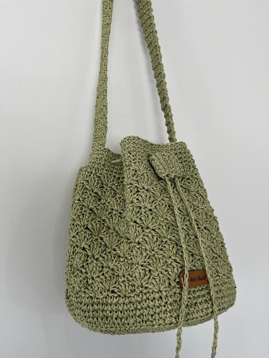 Crochet Raffia Drawstring Bag, Natural Raffia Yarn Crochet Bucket Bag ...