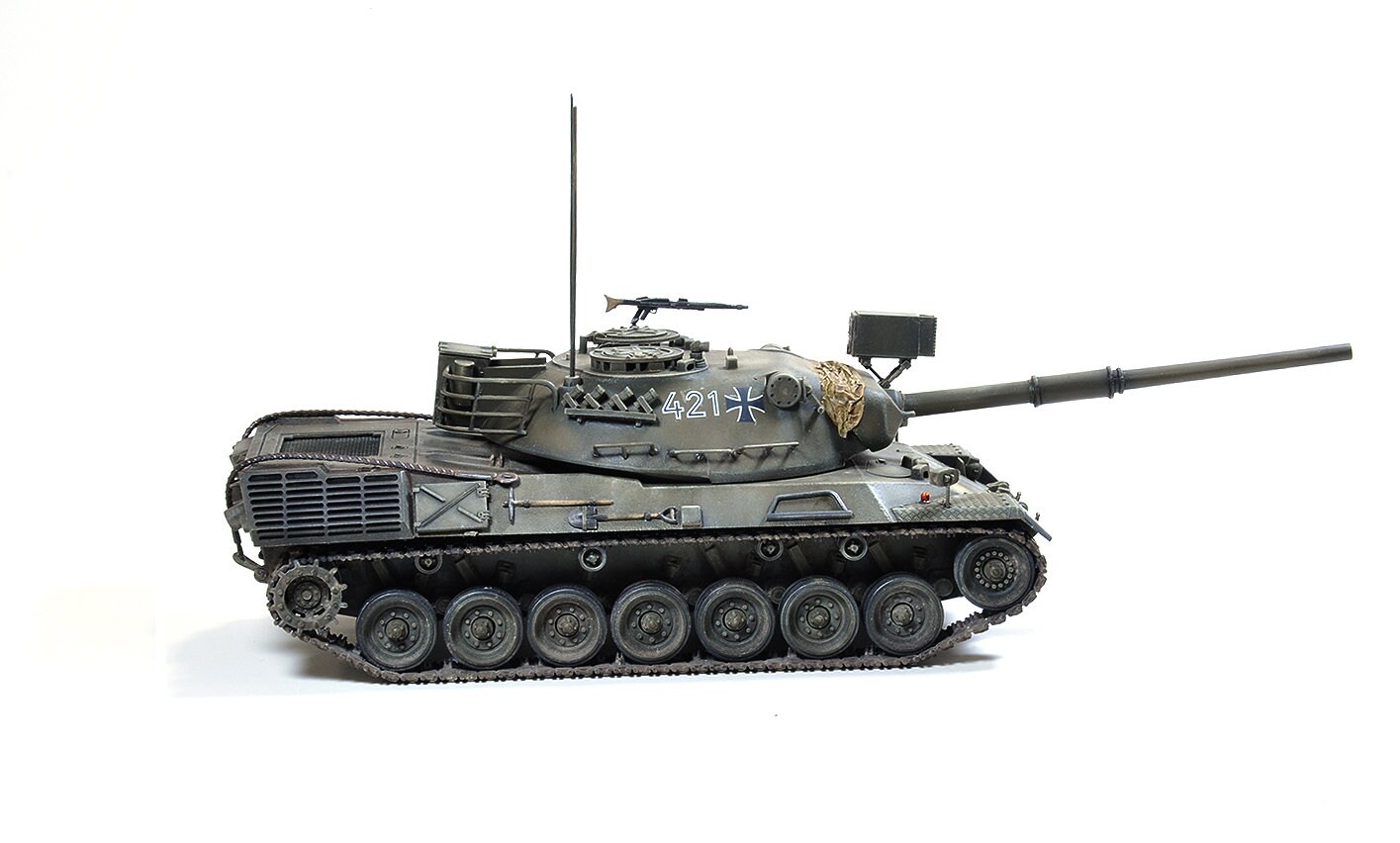 1:35 Scale Leopard 1 Bundeswehr Main Battle Tank - Etsy