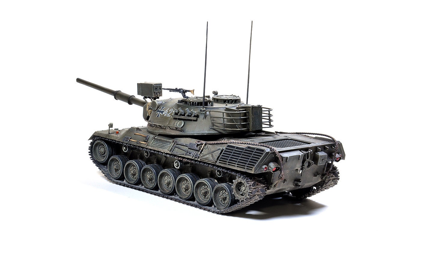 1:35 Scale Leopard 1 Bundeswehr Main Battle Tank - Etsy