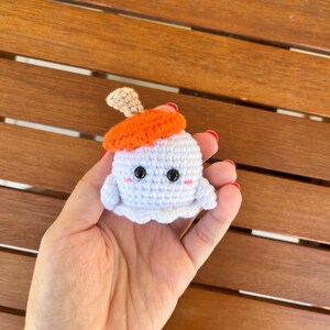 Crochet Ghost Keychain Pattern: Amigurumi Halloween Decor (PDF Pattern ...