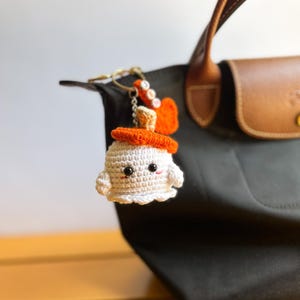 Crochet Ghost Keychain Pattern: Amigurumi Halloween Decor (PDF Pattern ...